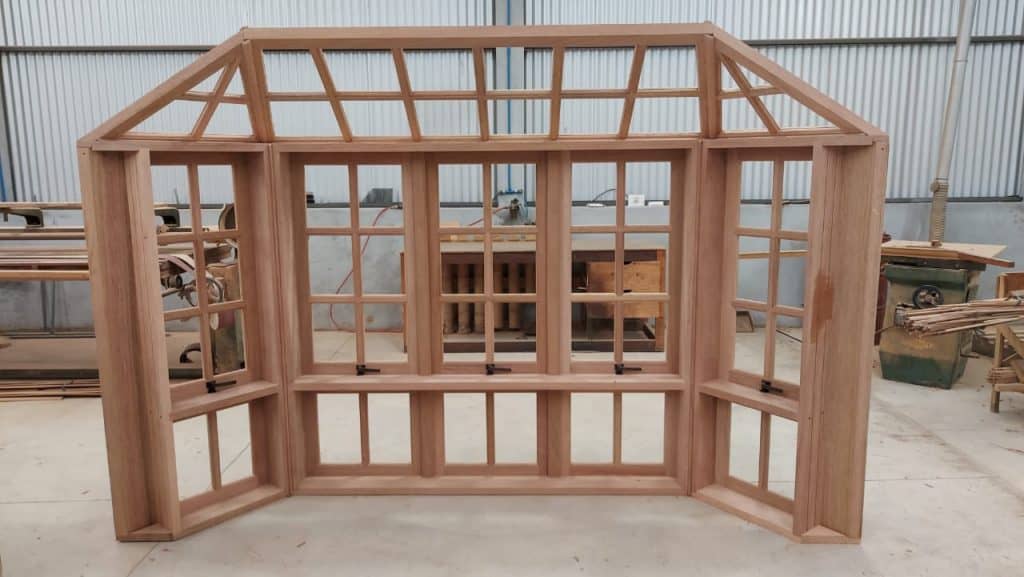 Janela Bay Window - Janelas Bay Window de Madeira - Esquadrias