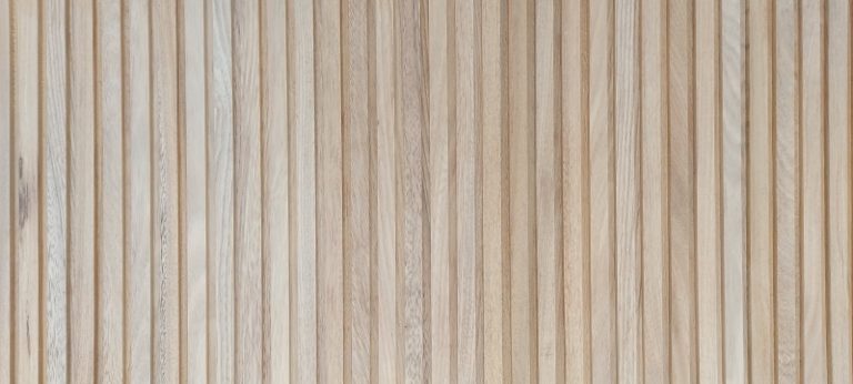 Painel Ripado - Painéis de madeira ripada - Fábrica de ripados de madeira