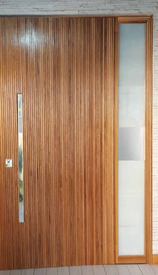 Porta Ripada de Madeira - Portas Ripadas - Painel Ripado - Porta Oculta